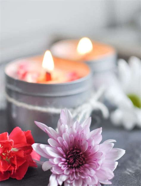 How To Make Diy Floral Candles For Any Season Or Holiday
