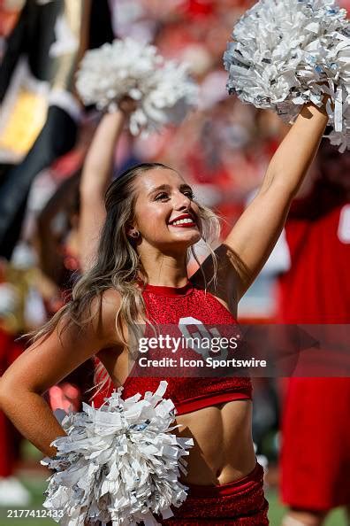 The Oklahoma Sooners Cheerleaders Perform During The Game Between The