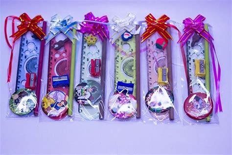 خرید هدیه برای دانش آموزان چند پیشنهاد جذاب مجله استادبانک