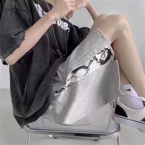 กางเกงขาสั้2565 กางเกงขาสั้นกีฬาแบบสบาย ๆ รุ่นเกาหลีรุ่นใหม่ของฤดูร้อนหลวมและกางเกงขายาวสวม