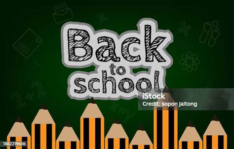 학교 배너로 돌아 가기 흰색 교육 아이콘으로 장식되어 있습니다 칠판의 어두운 배경에 벡터 일러스트 레이 션 개념 학교와 학생 0