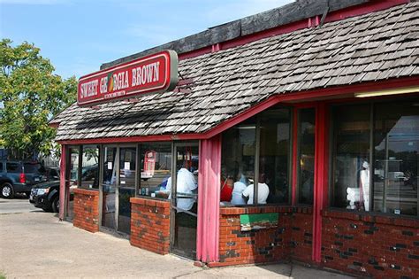 10 Soul Shaking Soul Food Joints In Texas Experience The Heart And
