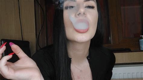 Missmarisa My Personal Human Ashtray Manyvids