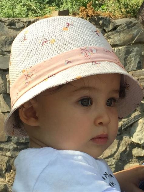 თეა წულუკიანმა პატარა მერიკოს ახალი ფოტოები გამოაქვეყნა მშობლები