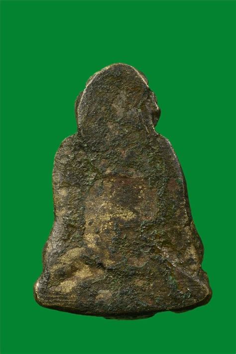 รูปหล่อหลวงพ่อเงินอาจารย์แจ๊ะ ร้าน เดชศิริลักษ์