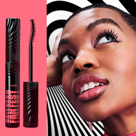 Fan Fest Fanning Volumizing Mascara Skin Society