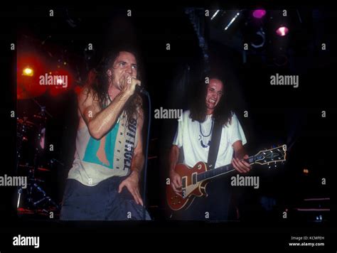 Color Photos Of Early Pearl Jam Live — Pearl Jam Community