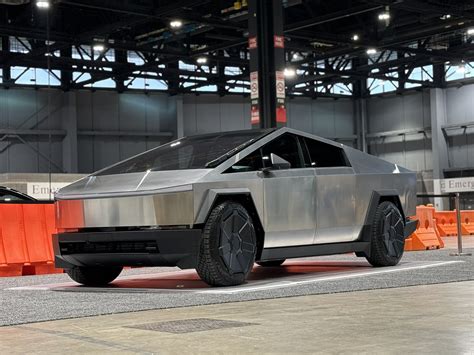 Tesla Cybertruck To Be Featured At Chicago Auto Show