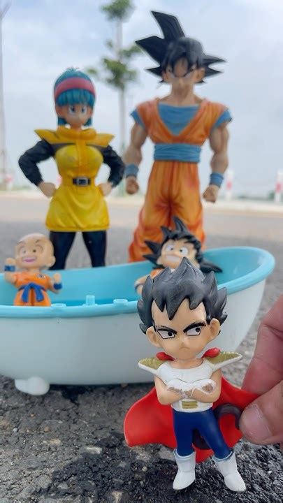 Goku Vegeta Krillin Go To The Bath Dragon Ball Toy Youtube