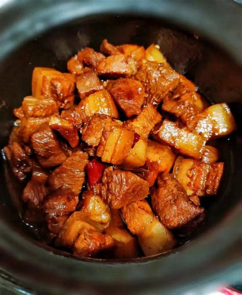 【红烧肉的做法步骤图，红烧肉怎么做好吃】万万在生活下厨房