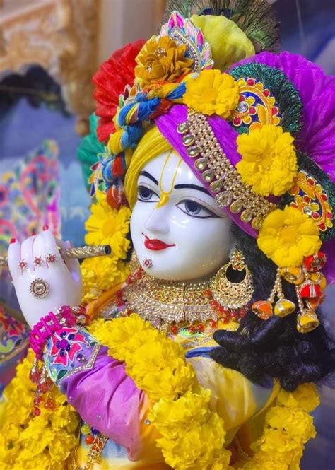 Pin By Dvarun Singh Thakur On Golu Lord Krishna Wallpapers Radha Krishna Wallpaper Lord