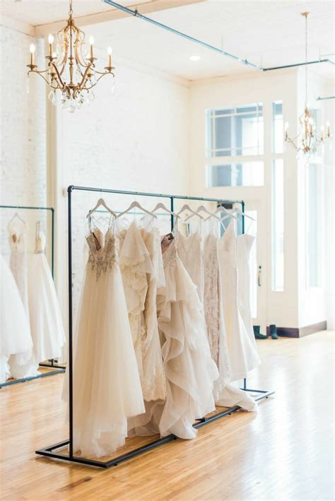 Pin Oleh Tania Dyas Di Brides Boutique Magelang