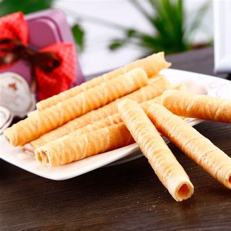 Wholesales Rolled Wafer Traditional Egg Roll Wafers Crispy Rolled