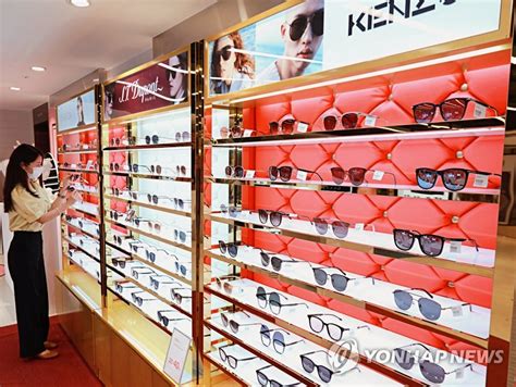 롯데백화점 명품 선글라스 기획전 연합뉴스