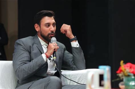 Srcc Guestspeaker Education Inspiration Publicspeaking Commerce Rajat Arora 14 Comments