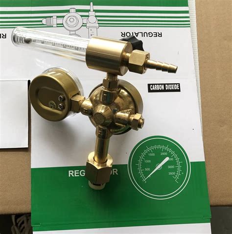 고품질 W 101 황동 아르곤 Co2 가스 레귤레이터 가스 고압 레귤레이터 압력 게이지 및 유량계 Buy 가스 레귤레이터 아르곤 가스 레귤레이터 Co2 가스 레귤레이터