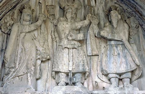 همه چیز در مورد آناهیتا، ایزدبانوی آب در ایران باستان طرفداری