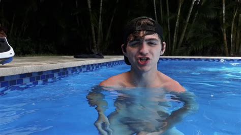 TW Pornstars Rawr ItsBen Top OnlyFans Videos From Twitter Page