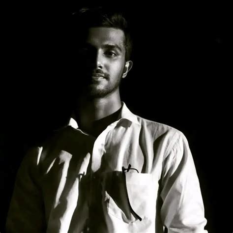 𝑺𝒖𝒑𝒓𝒊𝒐 𝑺𝒖𝒓𝒚𝒂 Suprio Surya • Threads Say More