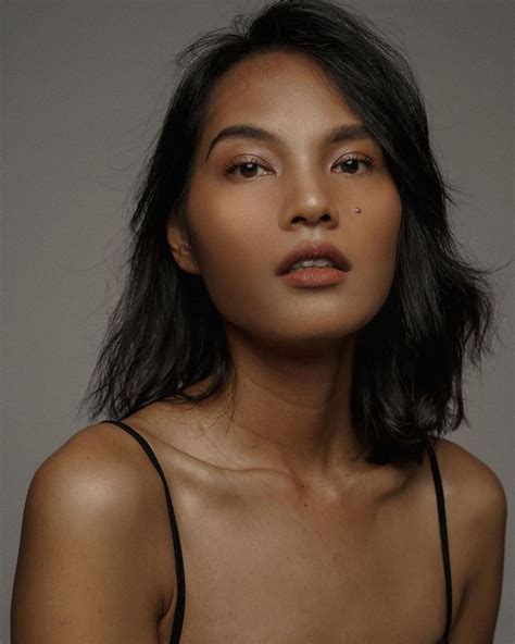 10 Model Ini Berhasil Go Internasional Harumkan Indonesia