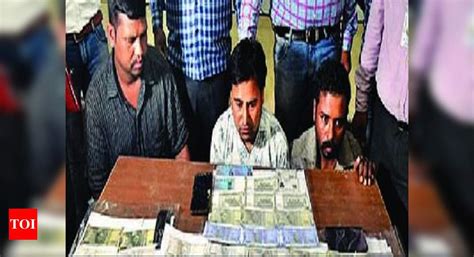 Stf Arrests Three With Fake Currency Of Rs 18 Lakh Face Value Bhopal