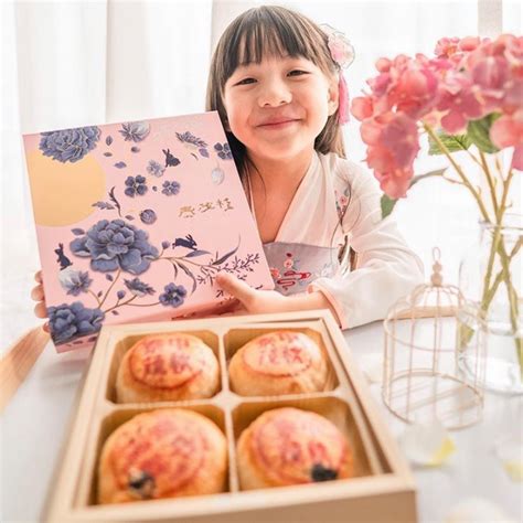 🐰these Teochew Mooncakes Are Breadtalk® Singapore Facebook