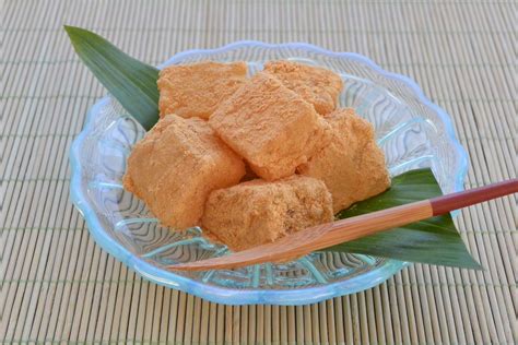 暑い日に食べたい簡単おやつ わらびもち 便秘解消にイチジク浣腸 イチジク製薬株式会社