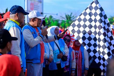 Smansa Kendari Rayakan Hut Ke 63 Dengan Jalan Santai Hugua Ingatkan Sportivitas Dan Kolaborasi