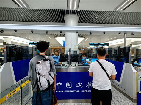 上半年，成都航空口岸出入境人数剧增515四川在线