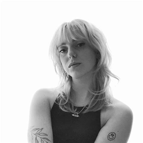 Analyze · Artist Profile