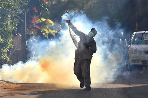 Pakistan Arrests Imran Khans Party Leaders As Protests Continue