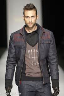 عکس کت و شلوار و تیشرت های شیک پسرونه