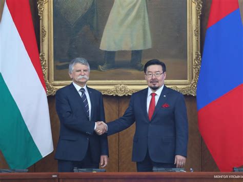 Монгол Улсын Их Хурлын дарга Г Занданшатар Унгар Улсын Үндэсний Ассамблейн дарга Көвер Ласло
