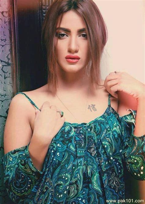 Mathira Took To Insta Story To Subtly Reveal The Reason Of Her Divorce