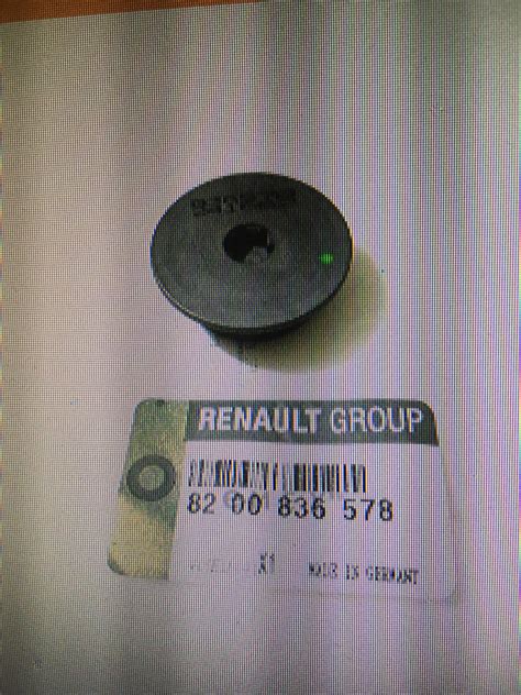 8200836578 Заглушка болта шкива распредвала RENAULT | Запчасти на DRIVE2