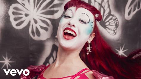 Super Graphic Ultra Modern Girl Official Visualizer Chappell Roan