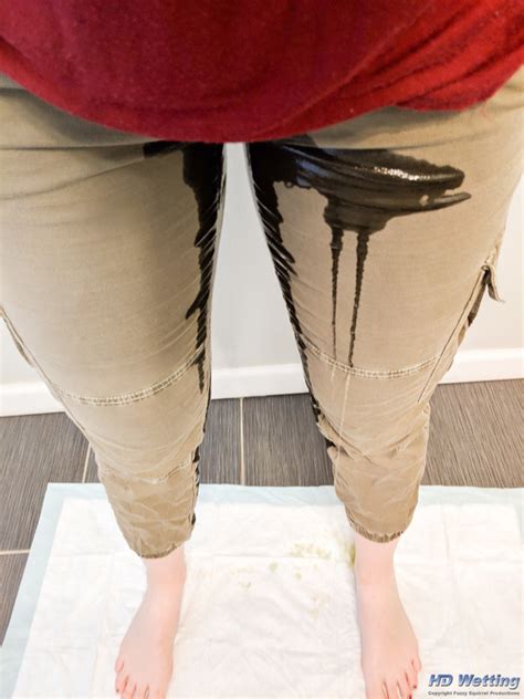 Selfies Wetting Her Pants In The Bathroom Omorashi General Omorashi