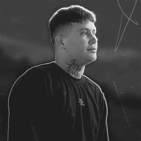 دانلود آهنگ علی احمدیانی بالایی کیفیت اصلی Mp3