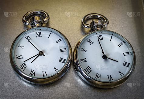 从时间和空间的角度看时钟