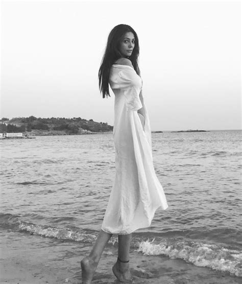 Cansu Melis Karakuss Feet