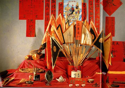 The Gods Of Chinese Triads By Martin Purbrick