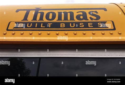 Thomas Built Logo