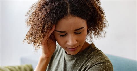 It Feels Like Something Is In My Ear Causes And Treatments