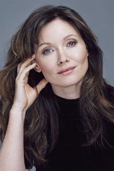 Essie Davis I Want To Win An Oscar Square Mile