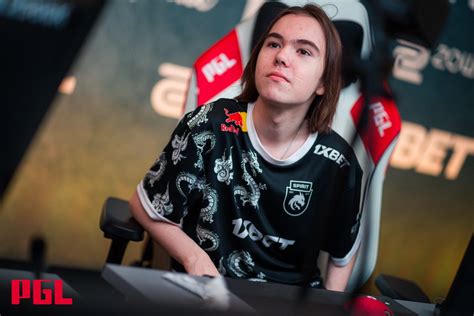 Cs2 Donk Aparece No 30 Under 30 Da Forbes Game Arena