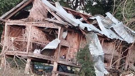 ဆိပ်ဖြူ၊ ပေါက်နဲ့ ဆောမှာ လေကြောင်းကြောင့် နှစ်ဦးသေဆုံးပြီး ရှစ်ထောင်ခန့် ထွက်ပြေးနေရ Youtube