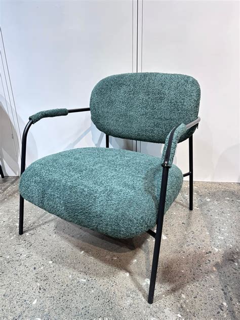 Суудлын кресол бэлэн Оффис тавилга захиалгаар нийүүлнэ Facebook