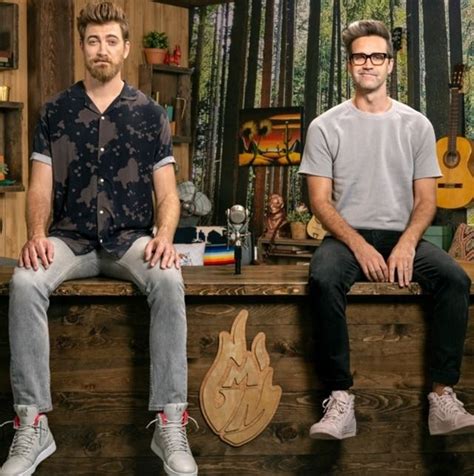 Pin By Dmj Rl On Gmm Good Mythical Morning Rhett And Link Gmm