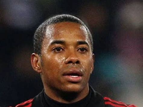 Vítima De Robinho Fala Pela Primeira Vez Sobre Abuso Sexual 11 Anos