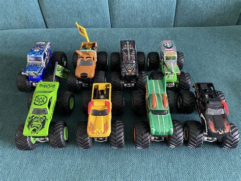 Lot Of 8 Vintage Matchbox Monster Jam Trucks Grave Digger Scooby El